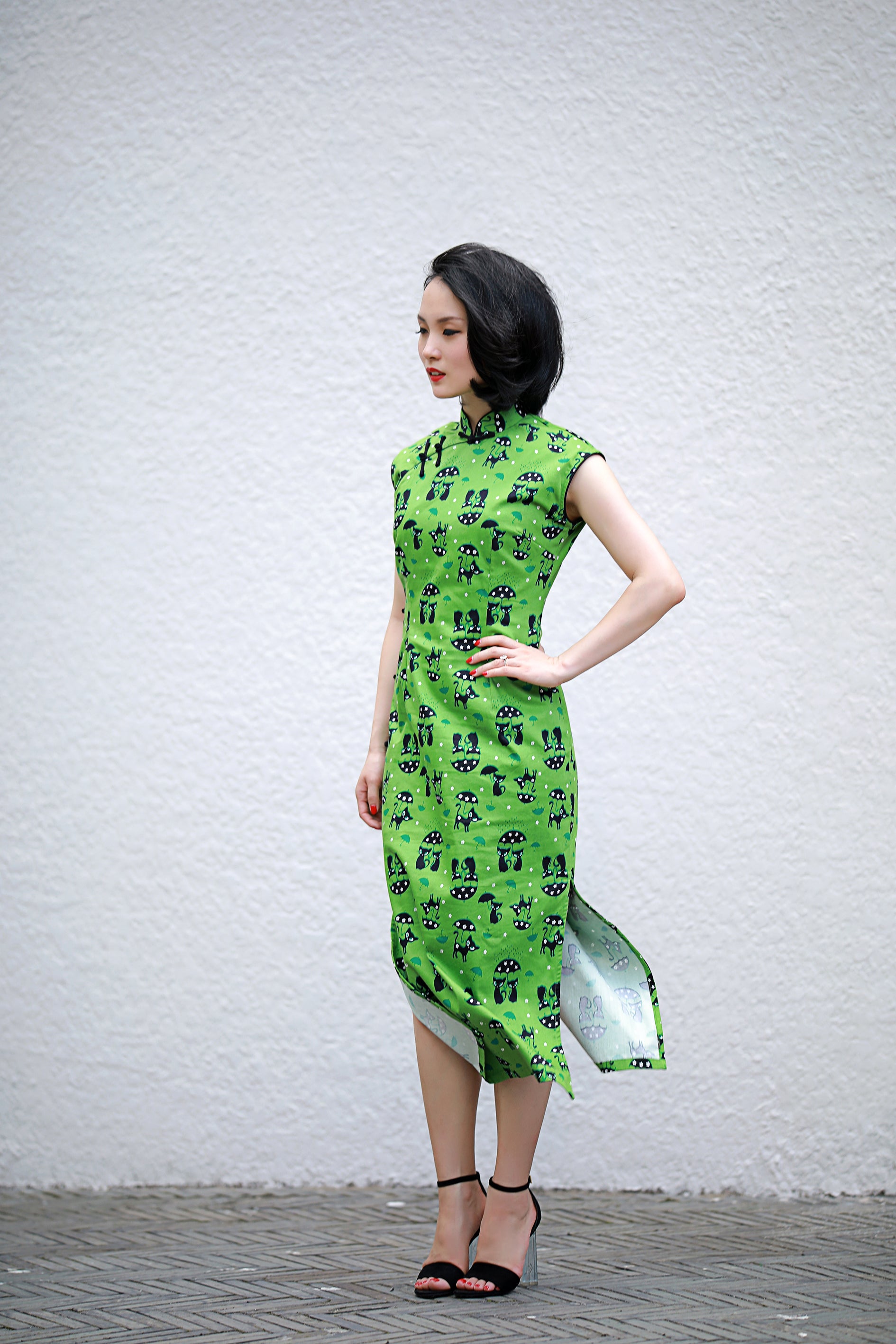 The Quirky Cats and Umbrellas Qipao - Lime Green – The Pankou